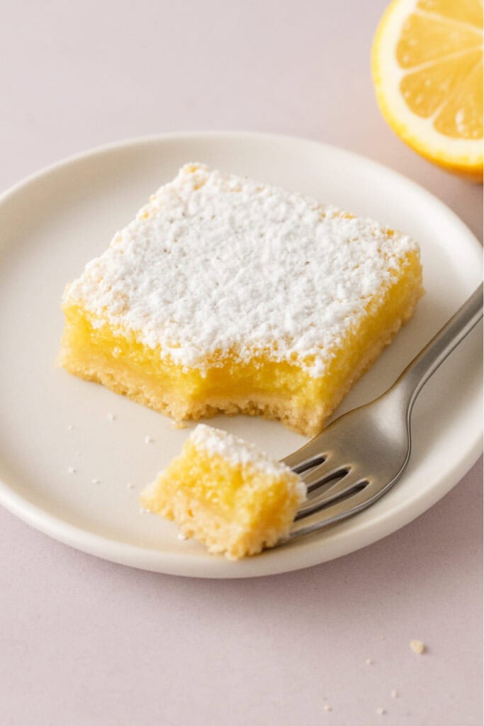 Grandma's Amazing Lemon Squares