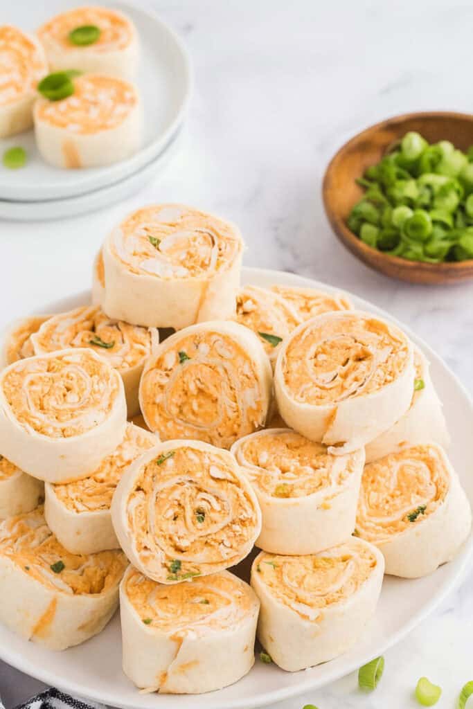 Sensational Summer Dips & Appetizers for a Poolside Bash