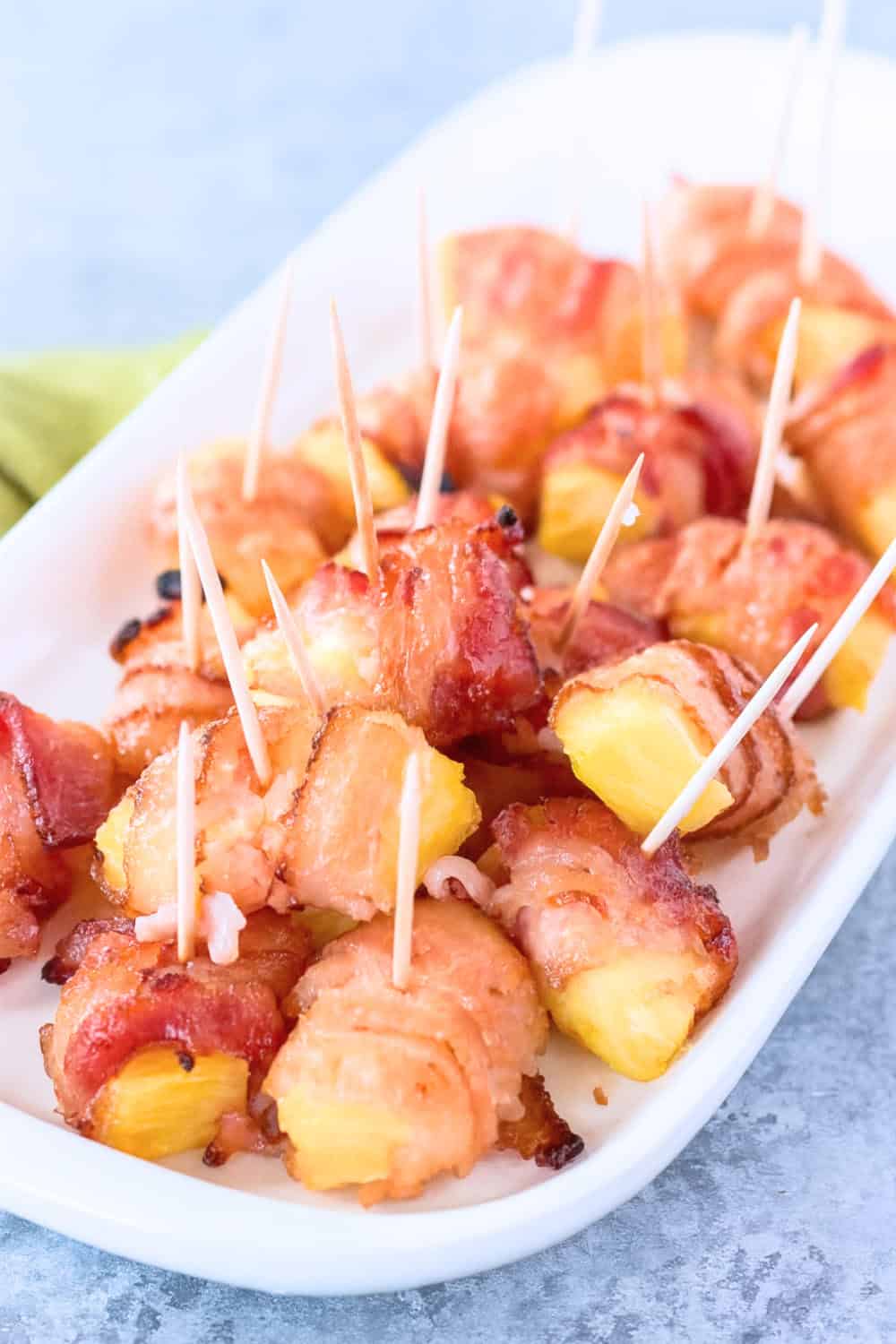 Sensational Summer Dips & Appetizers for a Poolside Bash