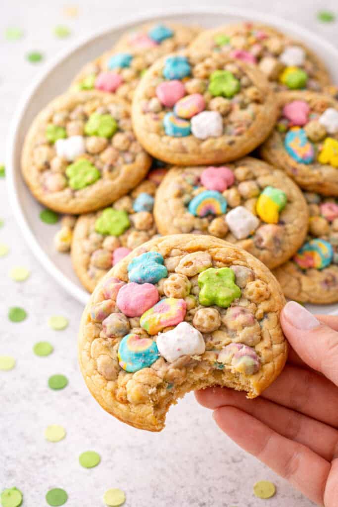 Cute Lucky Charms Cookies for St. Patrick's Day Fun